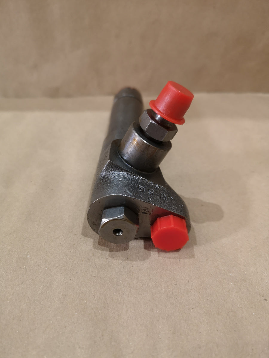 LEYLAND 401 ENGINE INJECTOR, NOZZLE NUMBER 602087 – Breedon and Gell